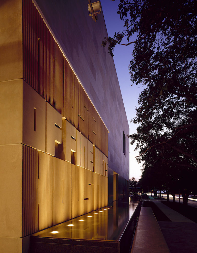 Visitor's Guide: Museum of Fine Arts, Houston | 365 Houston