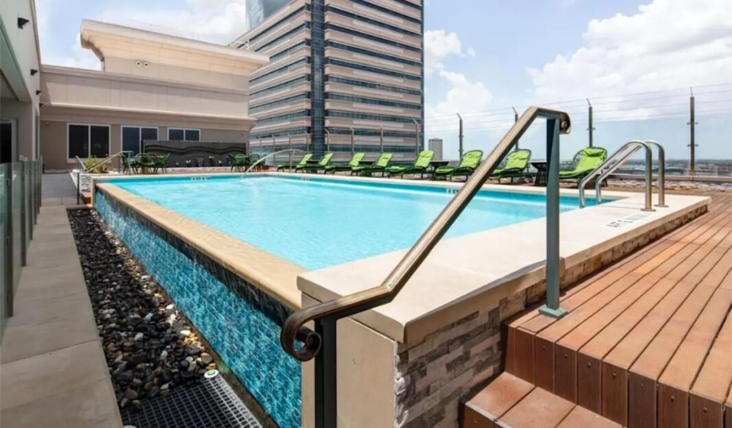 18 Best Day Passes for Pools in Houston | 365 Houston